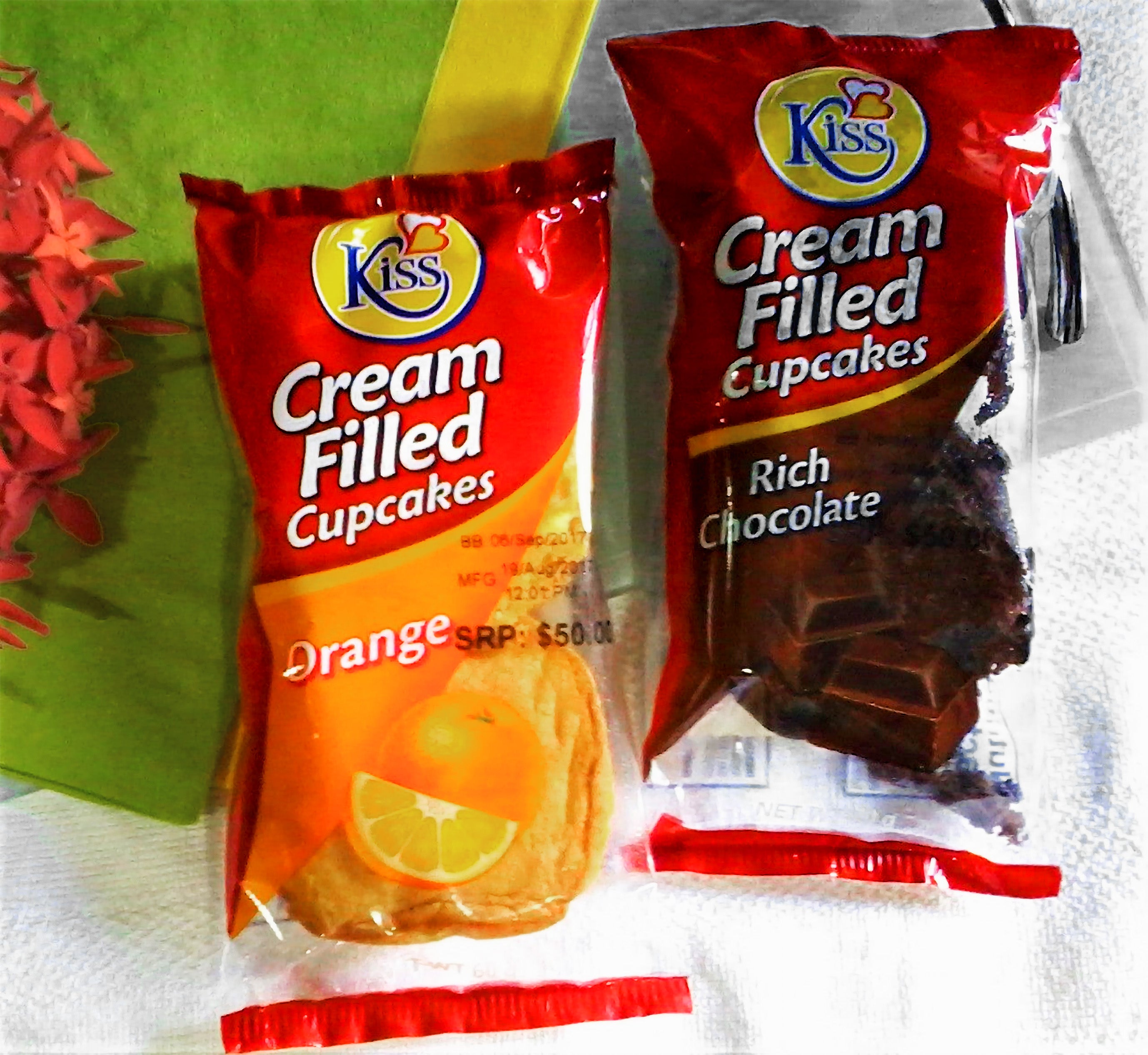 Cream filled kiss cakes pk of 3